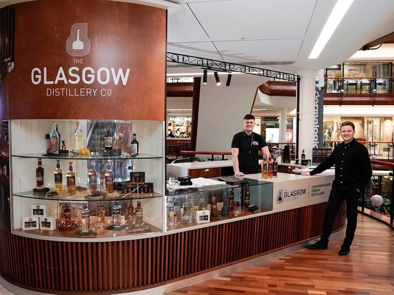 The Glasgow Distillery opens festive pop up in Princes Square | News ...