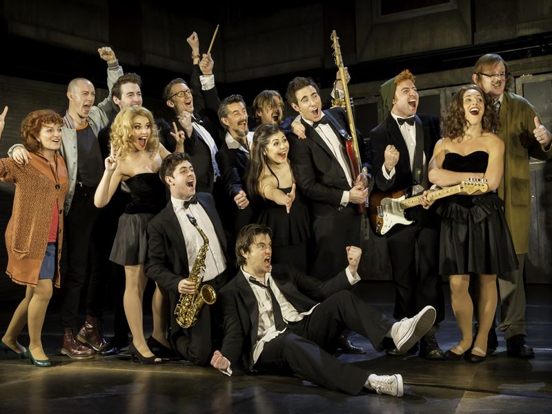 Coronation Street legend Nigel Pivaro set to star in The Commitments at ...