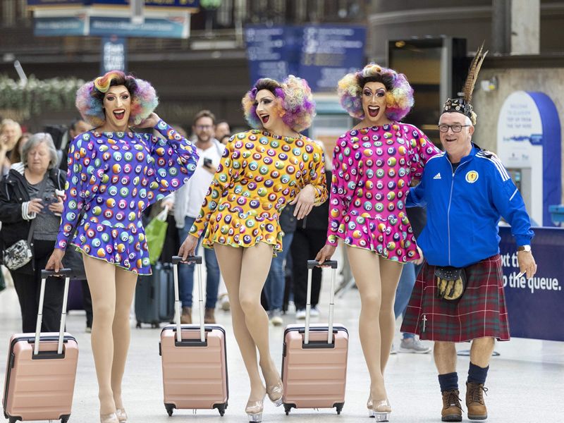 West End worthy drag troupe to Dazzle Uk cities! | News | What's On Glasgow