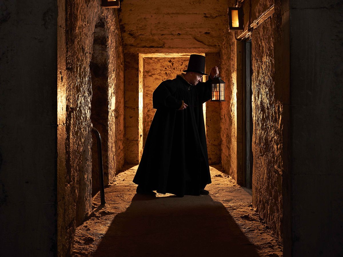 Lantern Led Tours at The Real Mary Kings Close, Edinburgh Old Town ...
